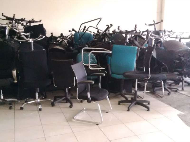 Cara Membuang & Mendaur Ulang Perabot Kantor Lama— OSCARLIVING