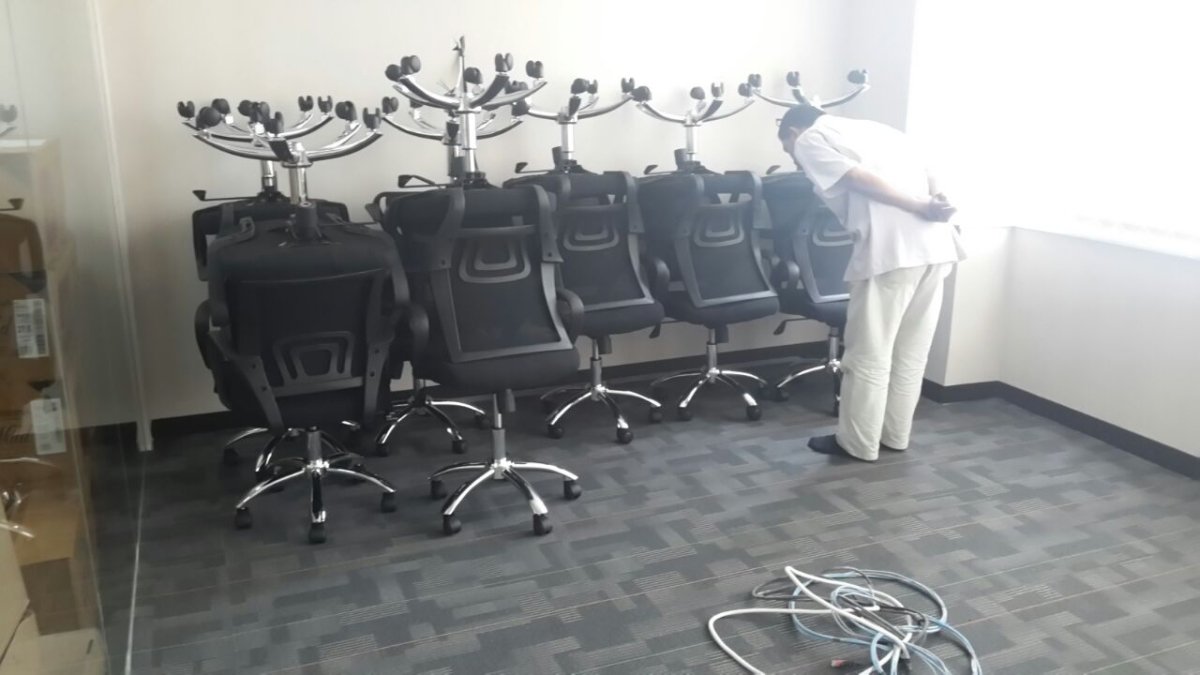 How to Fix an Office Chair That Won't Stand: 5 Simple Steps— OSCARLIVING